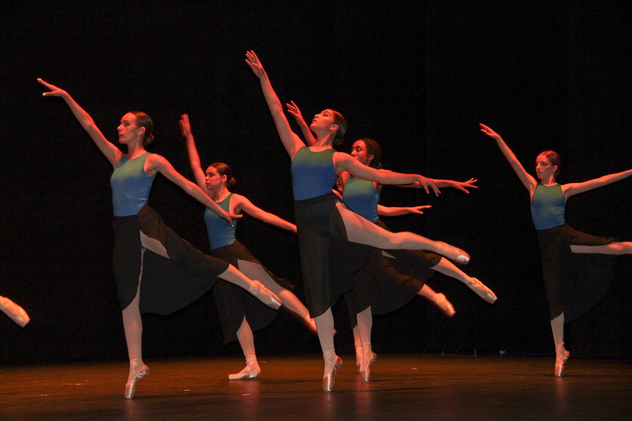 DÍA INTERNACIONAL DE LA DANZA: ACTUACIÓN DE LOS ALUMNOS DE LA EMMD, JAC ...